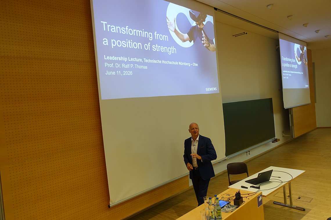 Leadership Lecture mit dem ehemaligen CFO der Siemens AG Prof. Dr. Ralf ...