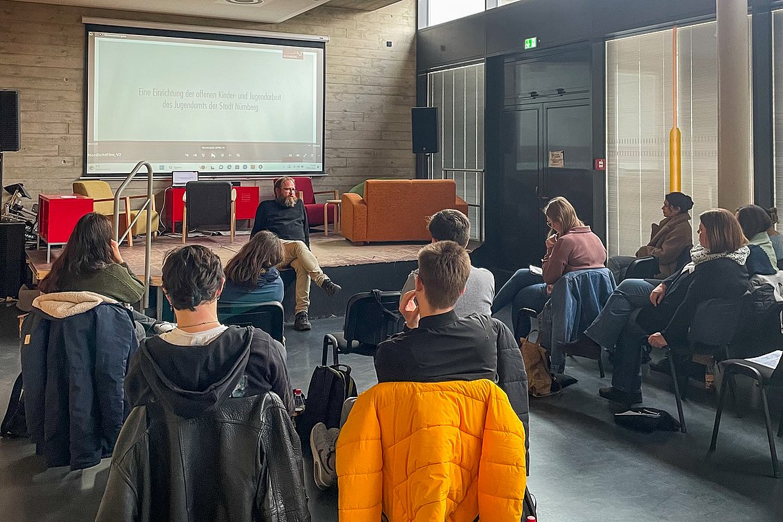 Praxistage Summer Edition: Studierende können sich jetzt bei regionalen Unternehmen anmelden ...