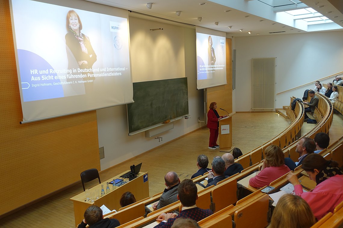 Leadership Lecture mit Ingrid Hofmann und Sonja Heinrich von I. K ...