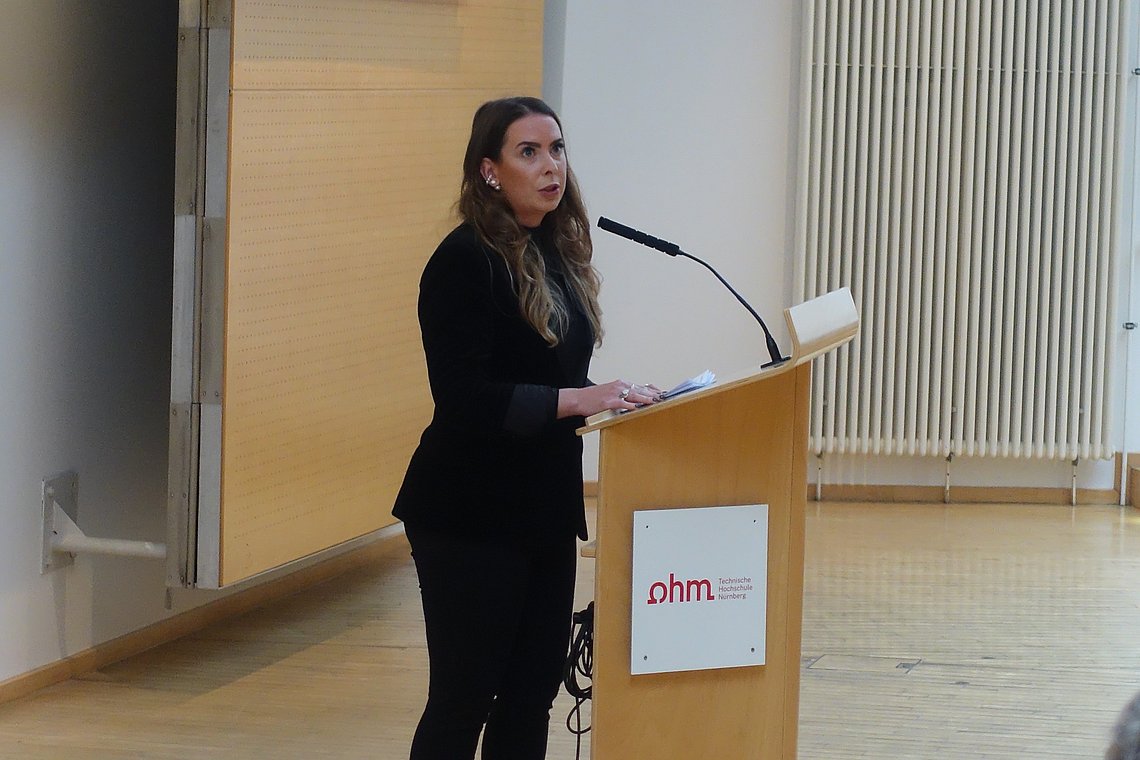 Leadership Lecture mit Ingrid Hofmann und Sonja Heinrich von I. K ...